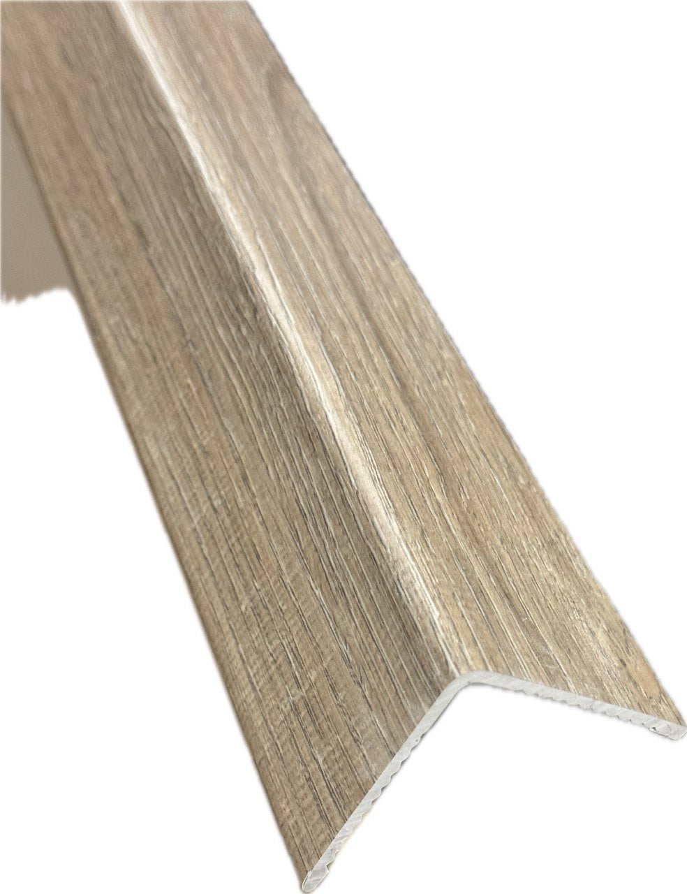 Harbinger Vinyl L-Shape Nosing - Craftsman HCP 44044R – D & R Flooring